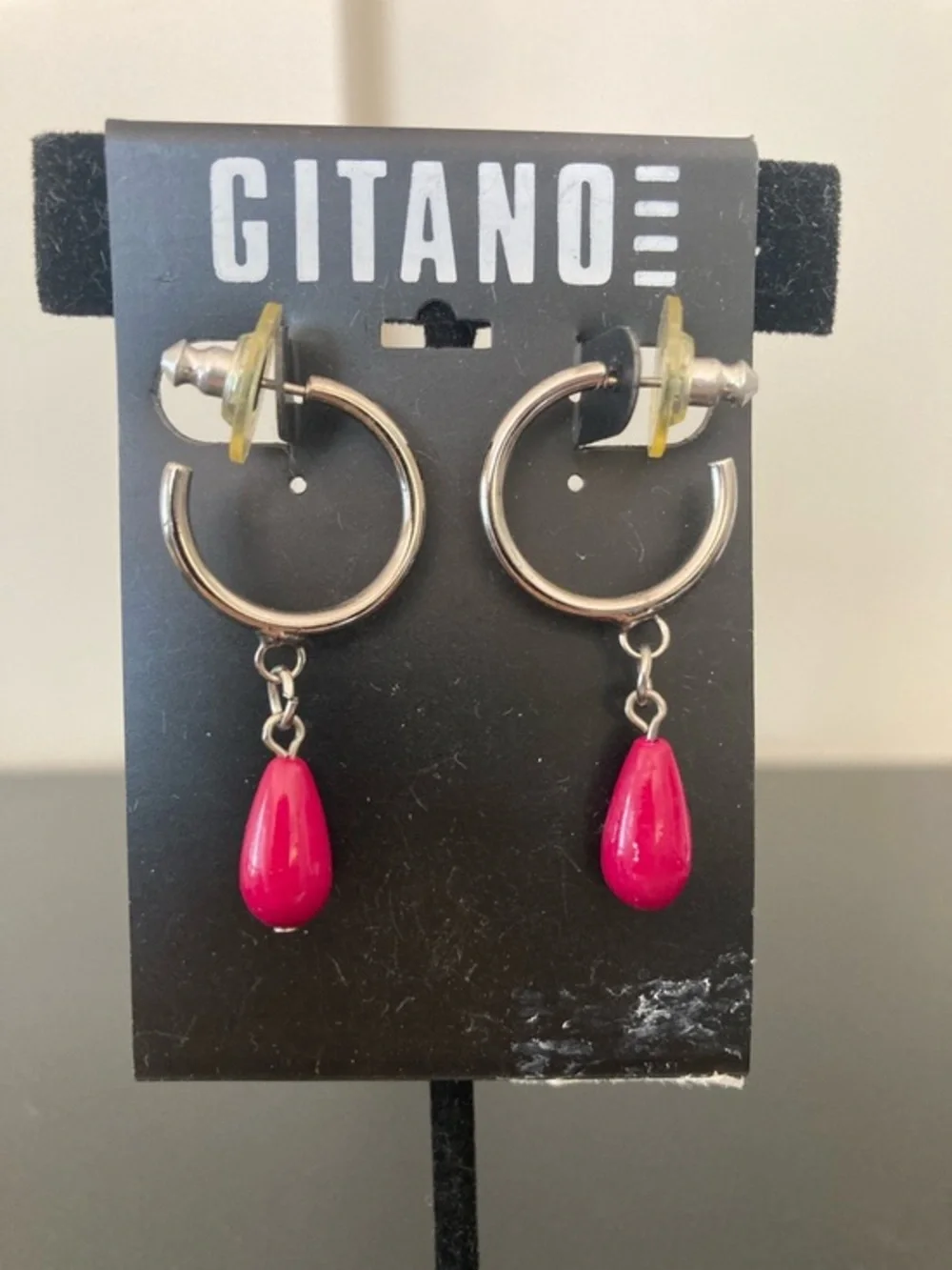 Gitano | Jewelry | Gitano Silver Hoop Earrings With Hot Pink Teardrop ...
